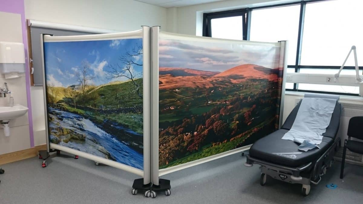 Medical Privacy Screens | Portable & Wall-Mounted Dividers